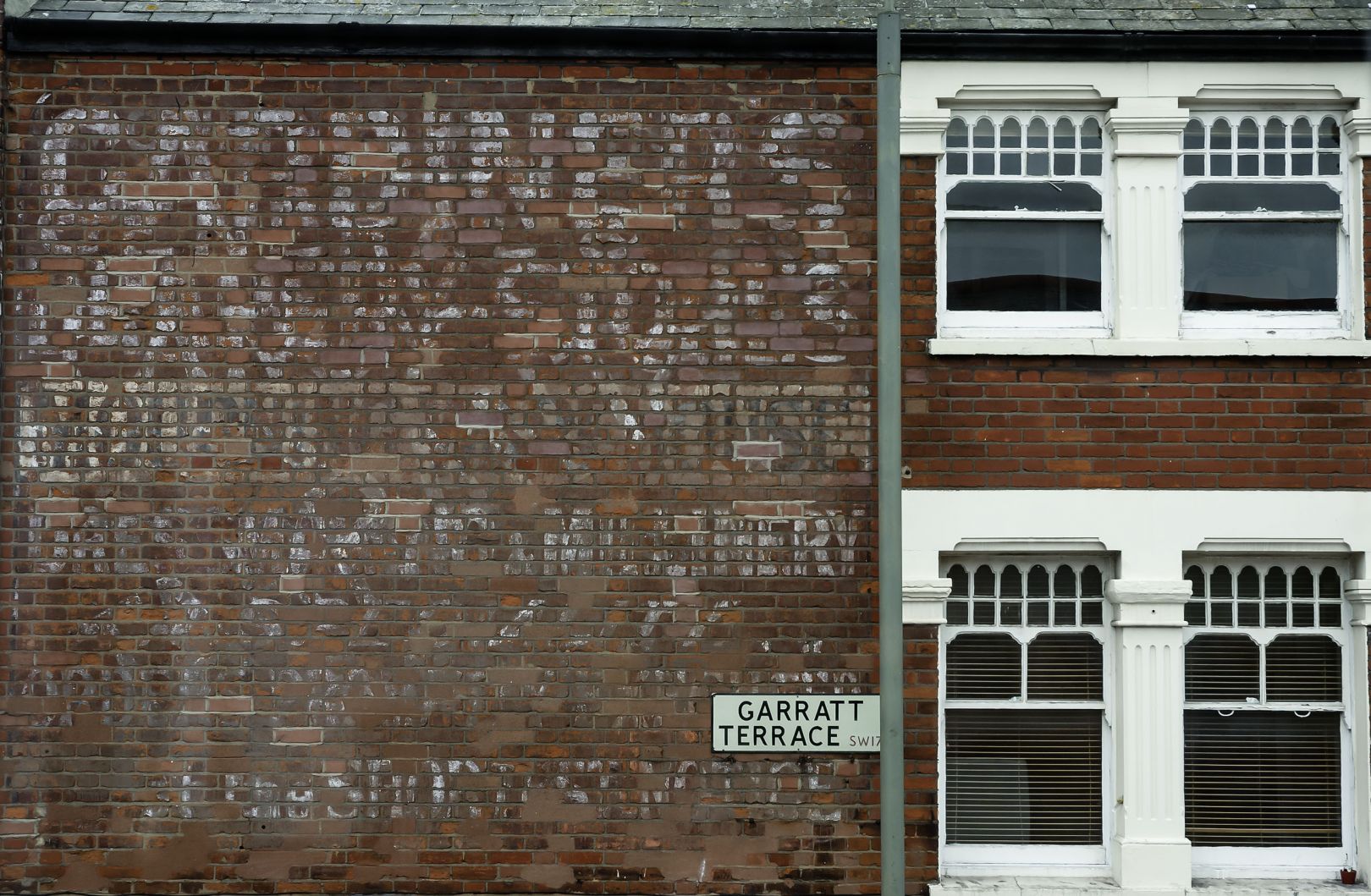 Ghost Signs: Photographs that capture Britain's fading brick ads before ...