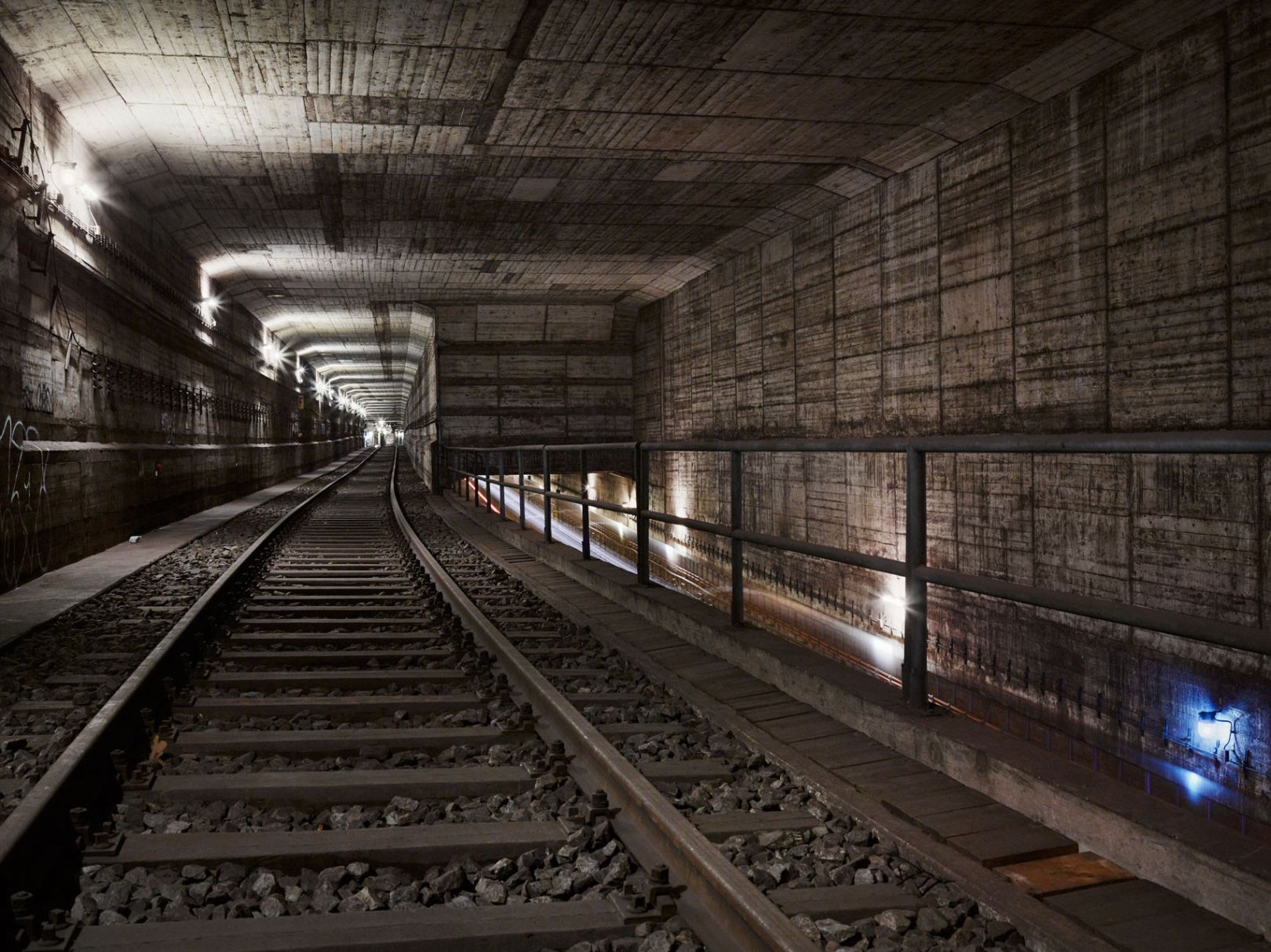 Underground Landscapes: Fascinating photographs of subway tunnels ...