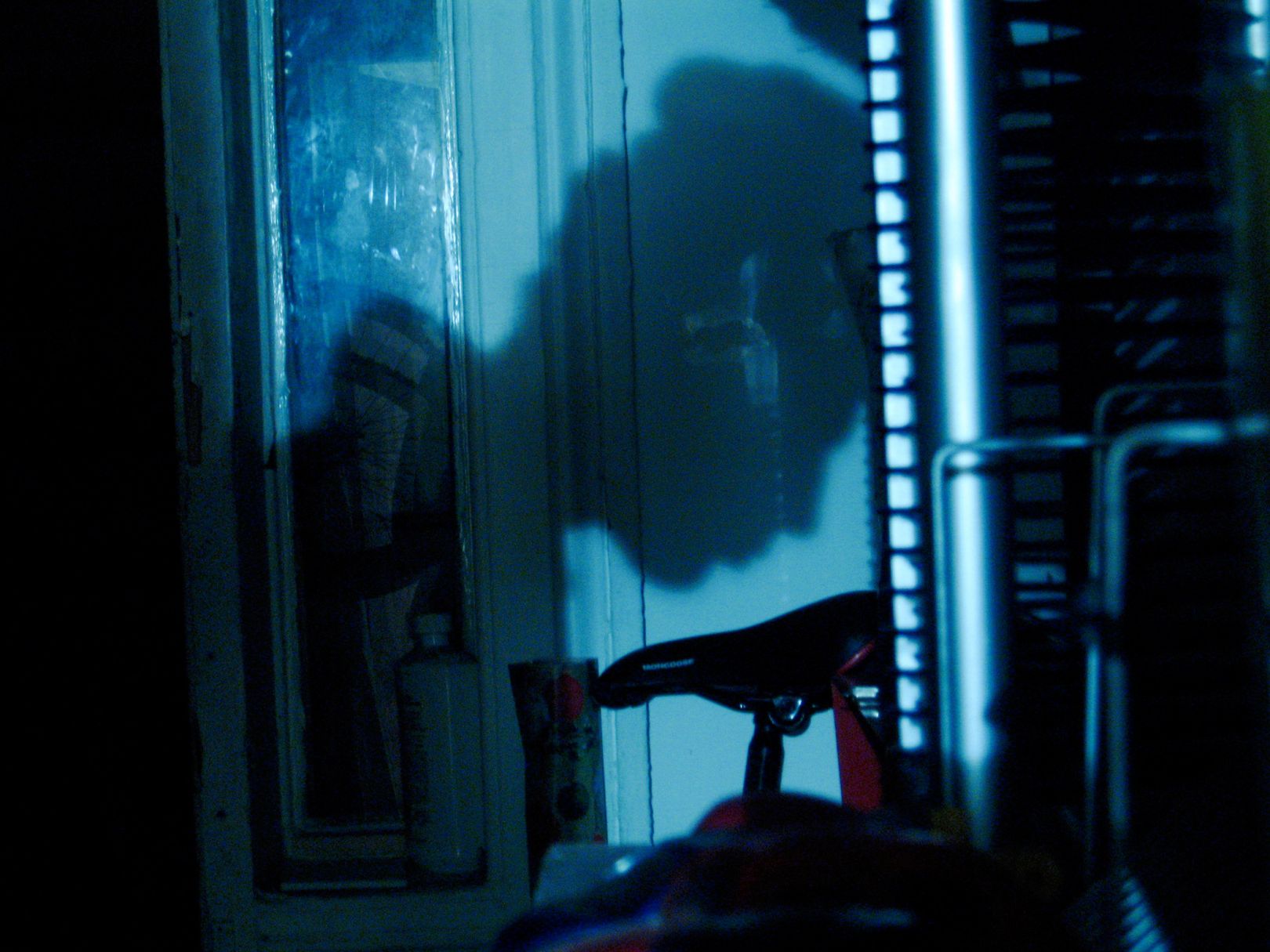 Graham MacIndoe Coming Clean: Powerful self-portraits depicting drug ...