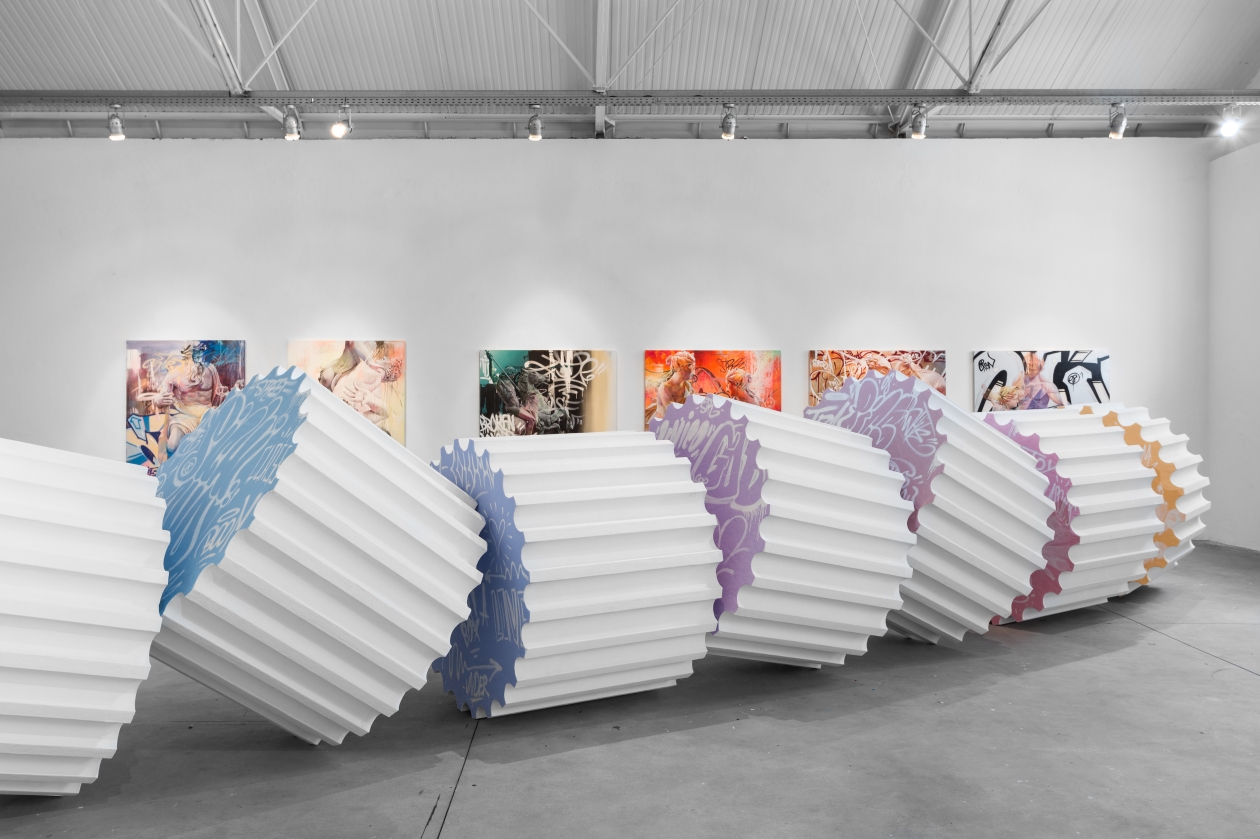 Inward Sky: Sam Hewitt's beautiful paintings of people play with light ...