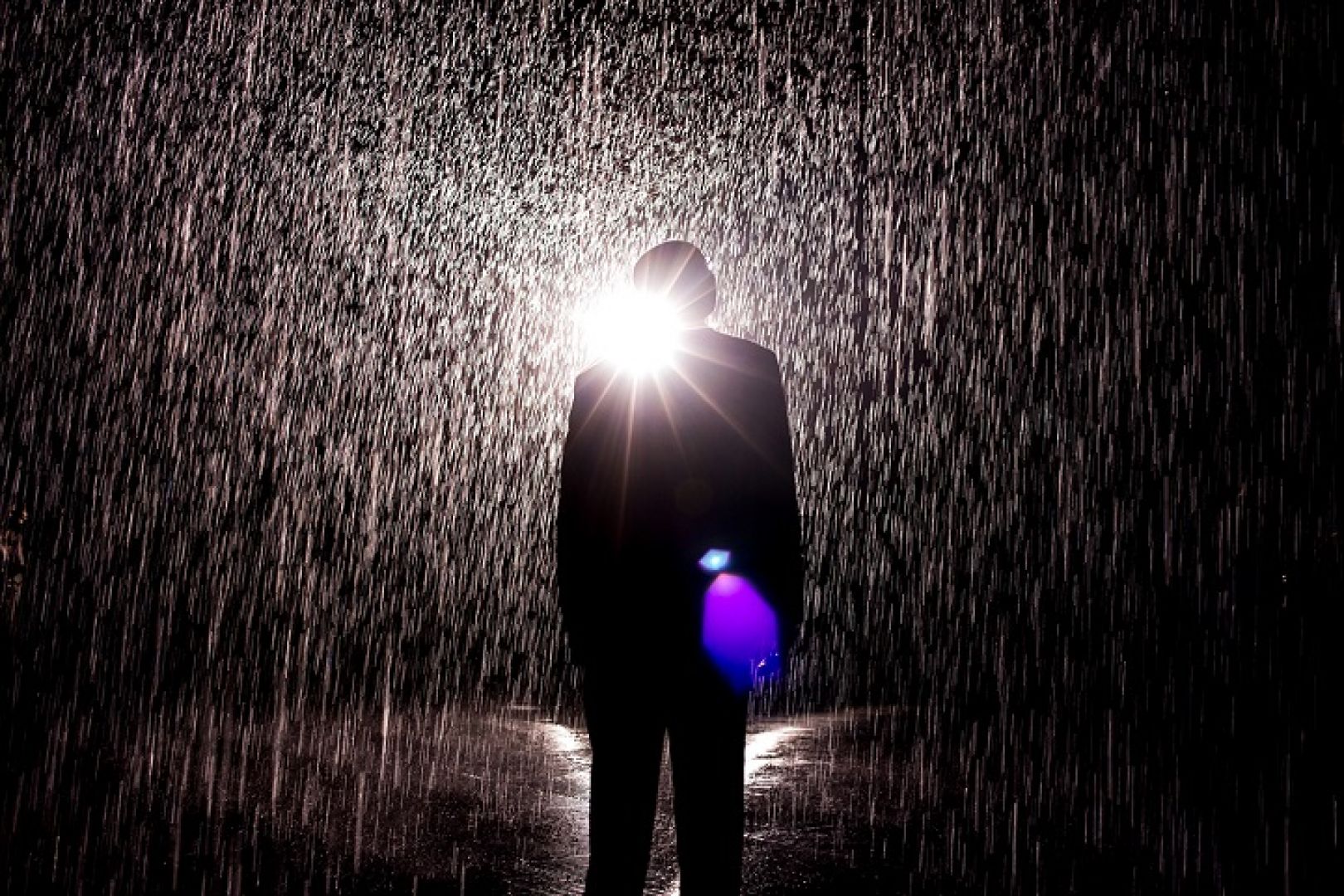 Rain Room: Art installation that lets you experience rain indoors ...