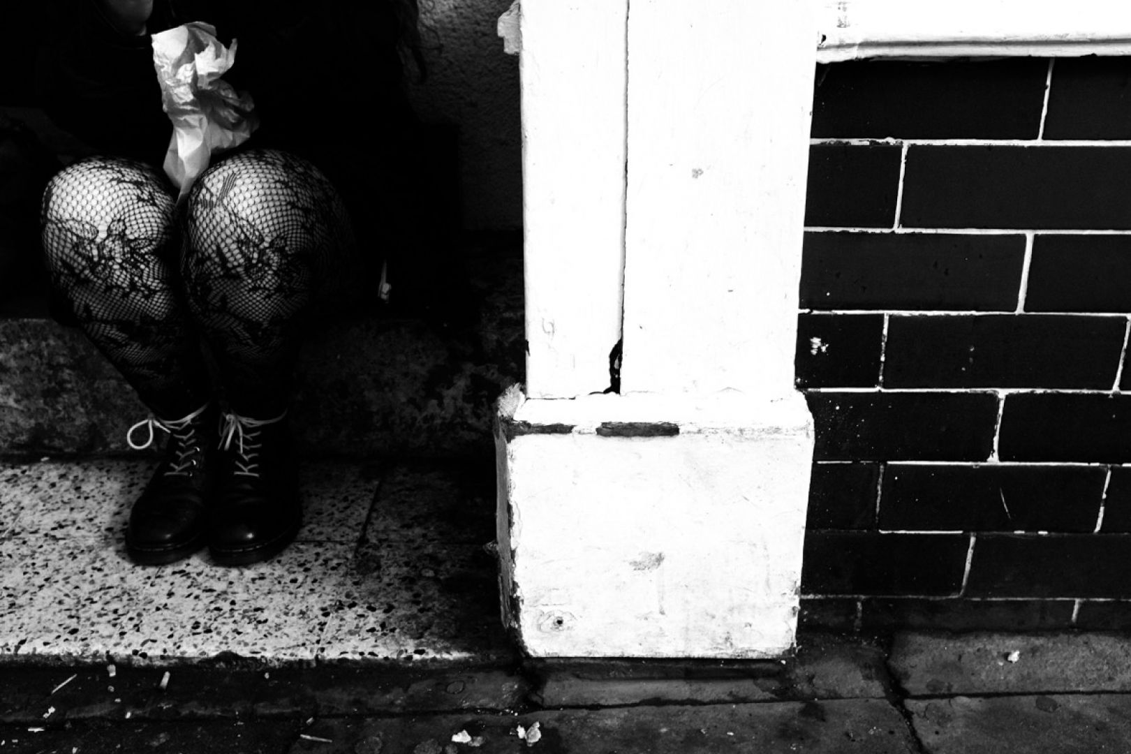 Gritty, urban street photography unveils the darker side of English ...
