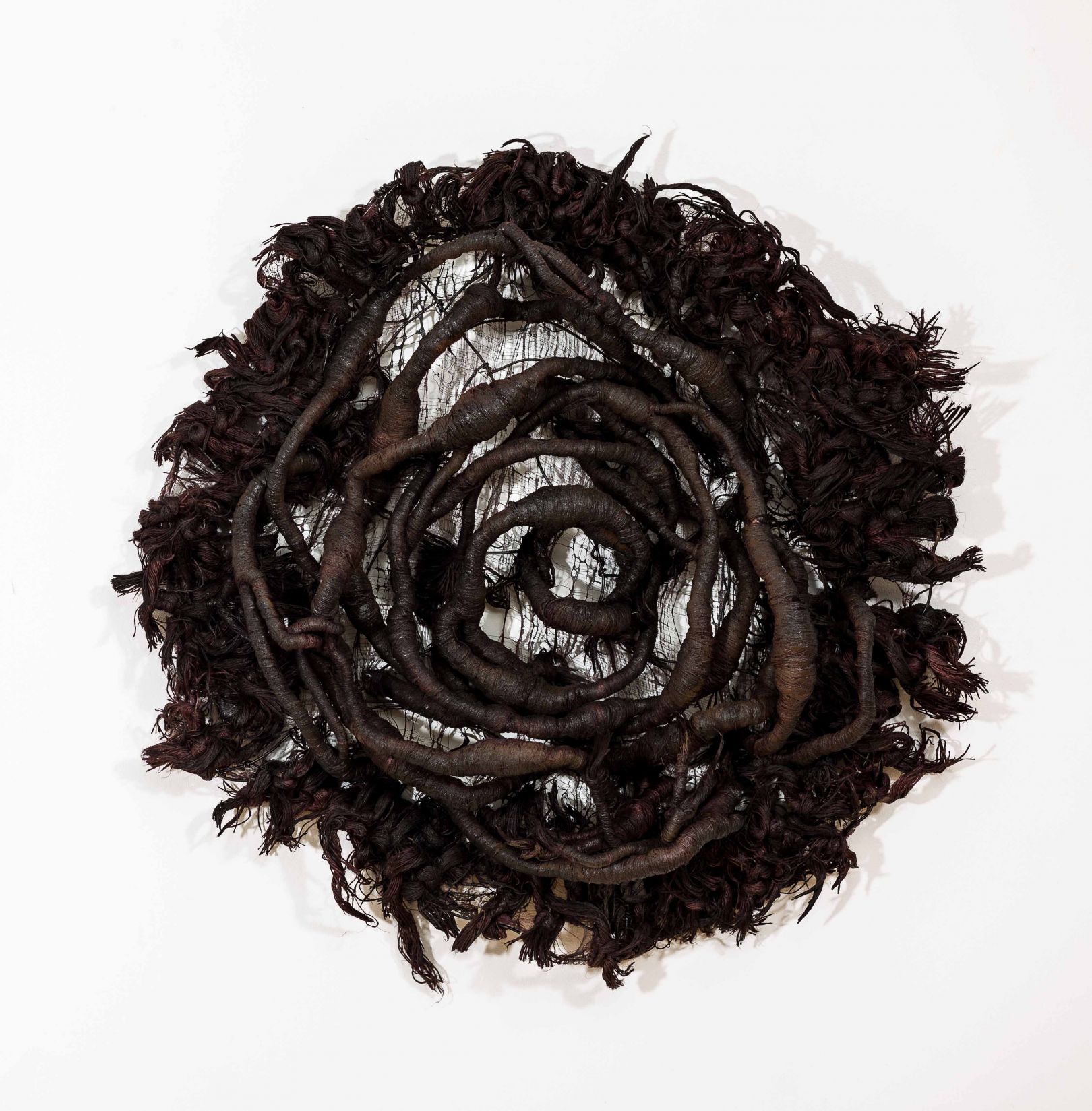 Intricate abstract sculptures by Nnenna Okore inspired by veins, roots ...