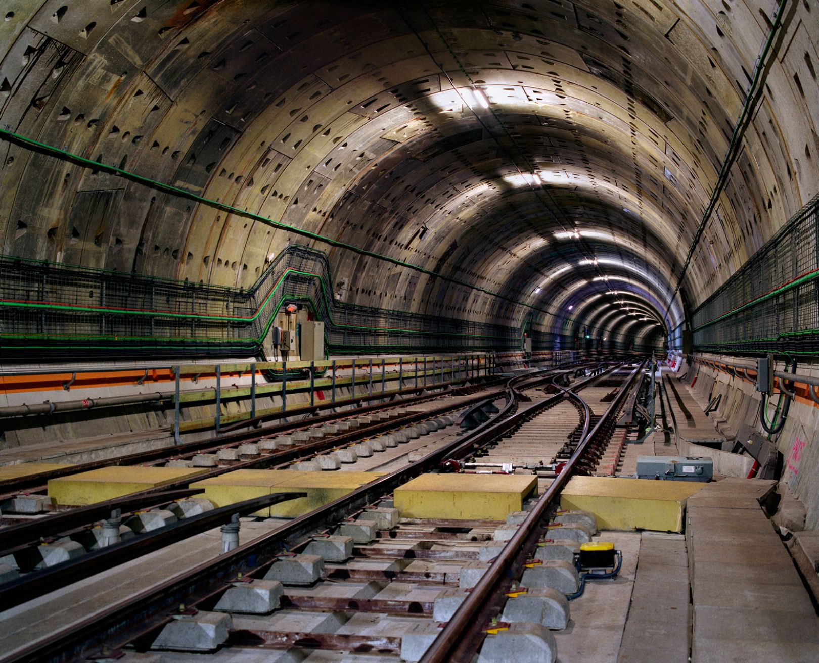 Underground Landscapes: Fascinating photographs of subway tunnels ...