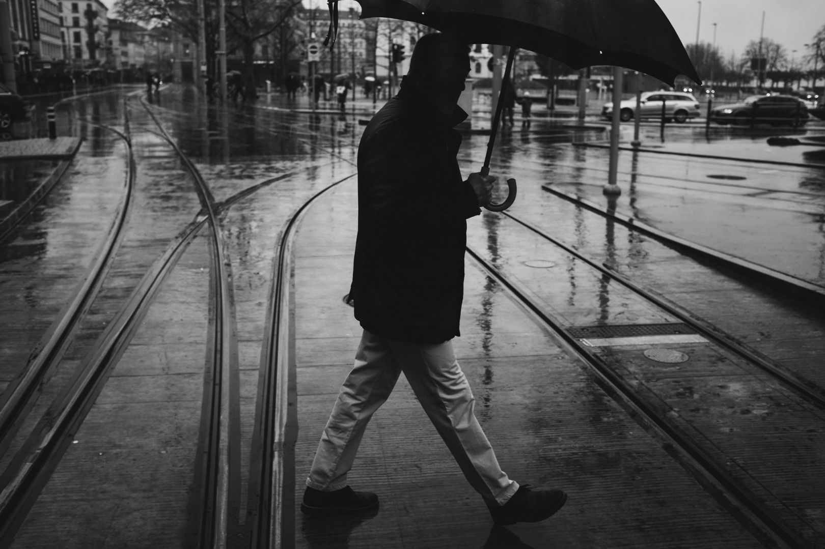 At the Tracks: Photographer documents life on public transport in ...