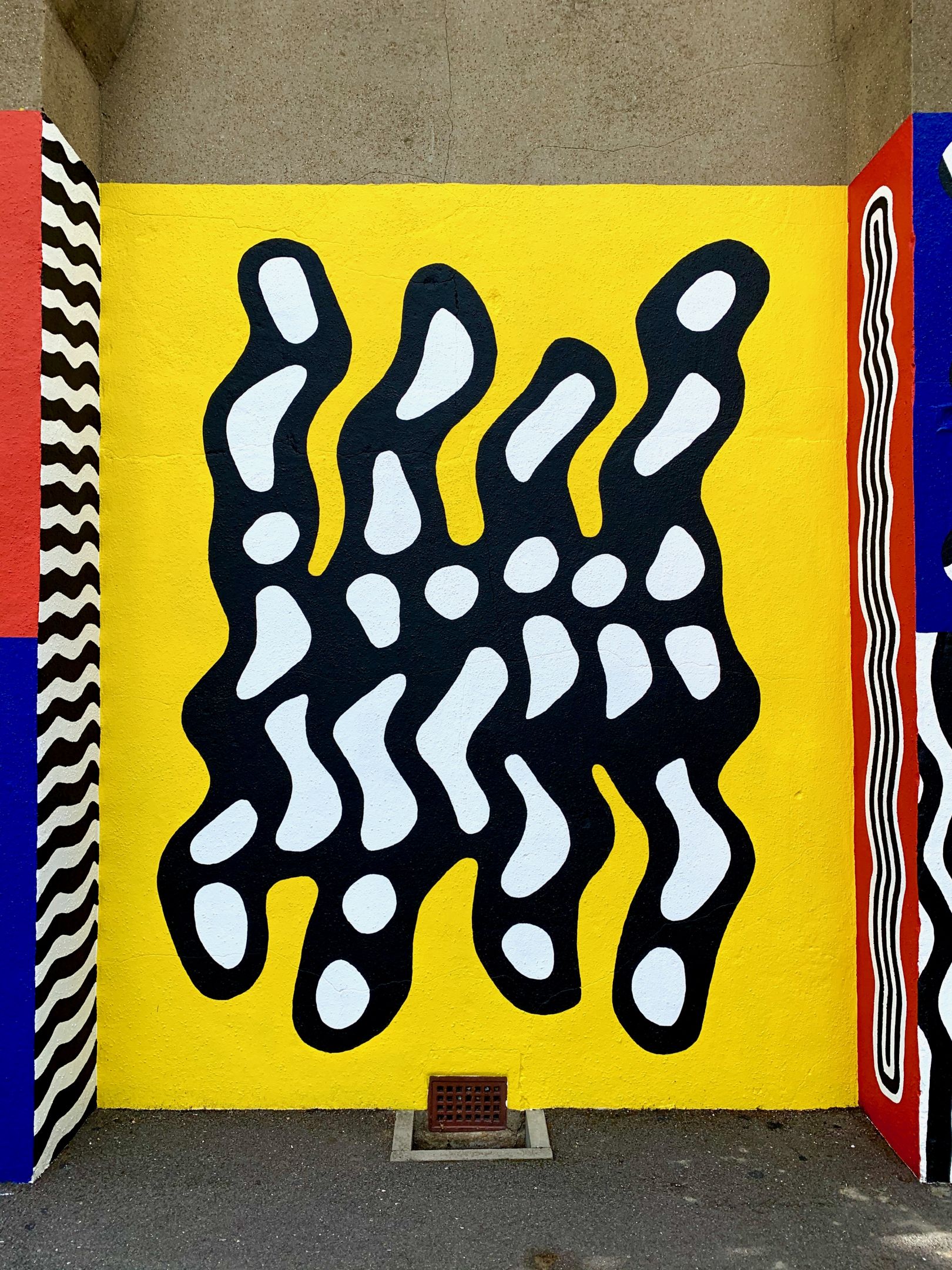 Artist Coco Lom celebrates Hackney's community spirit in 30-foot mural ...