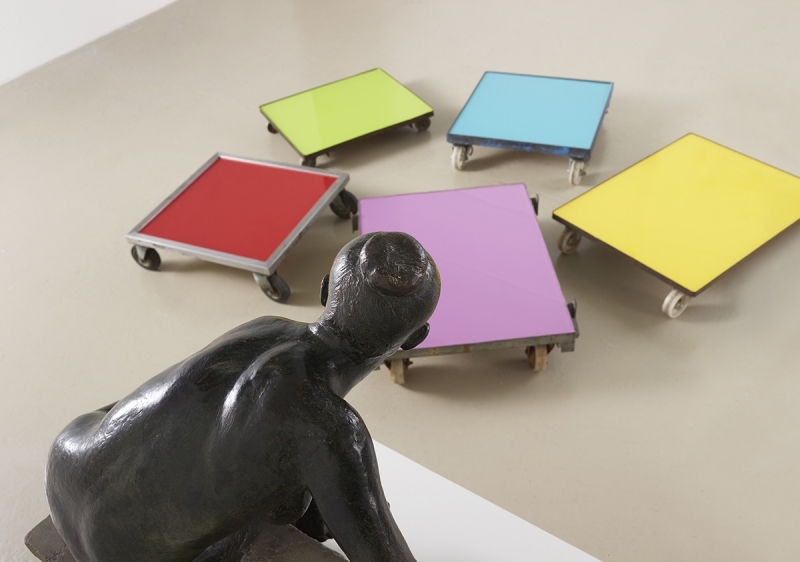 Night in the Museum: Sculptures come to life thanks to British artist ...