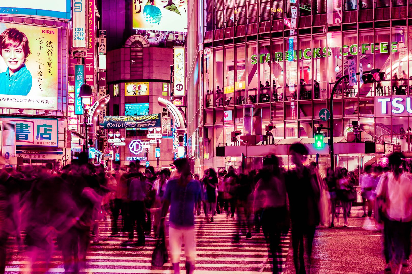 Tokyo's Glow: Photographer Xavier Portela saturates the world's biggest ...