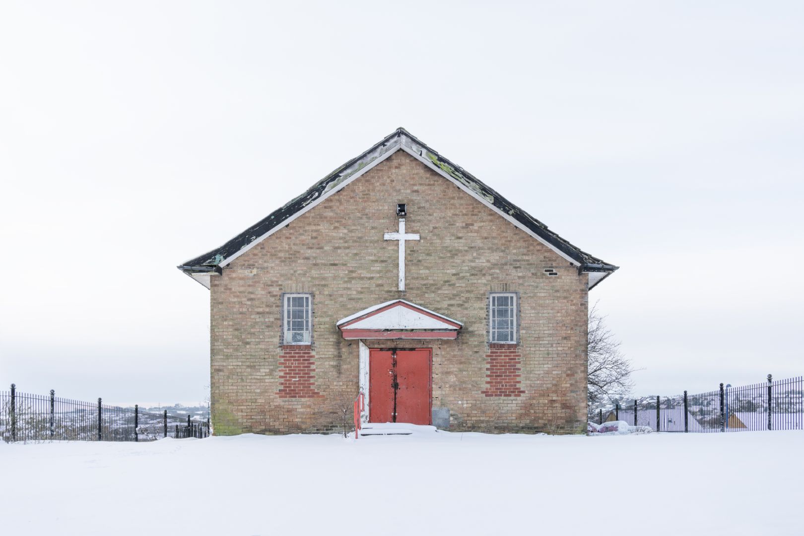 Urban Isolation: Stuart Allen on his love of photographing lonesome ...
