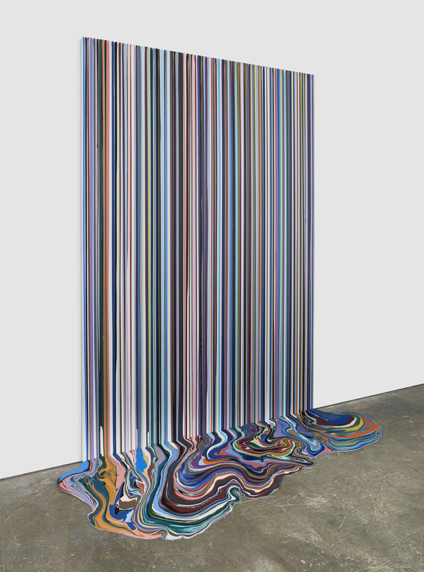 Ian Davenport's large-scale 'puddle paintings' that drip into rainbow ...
