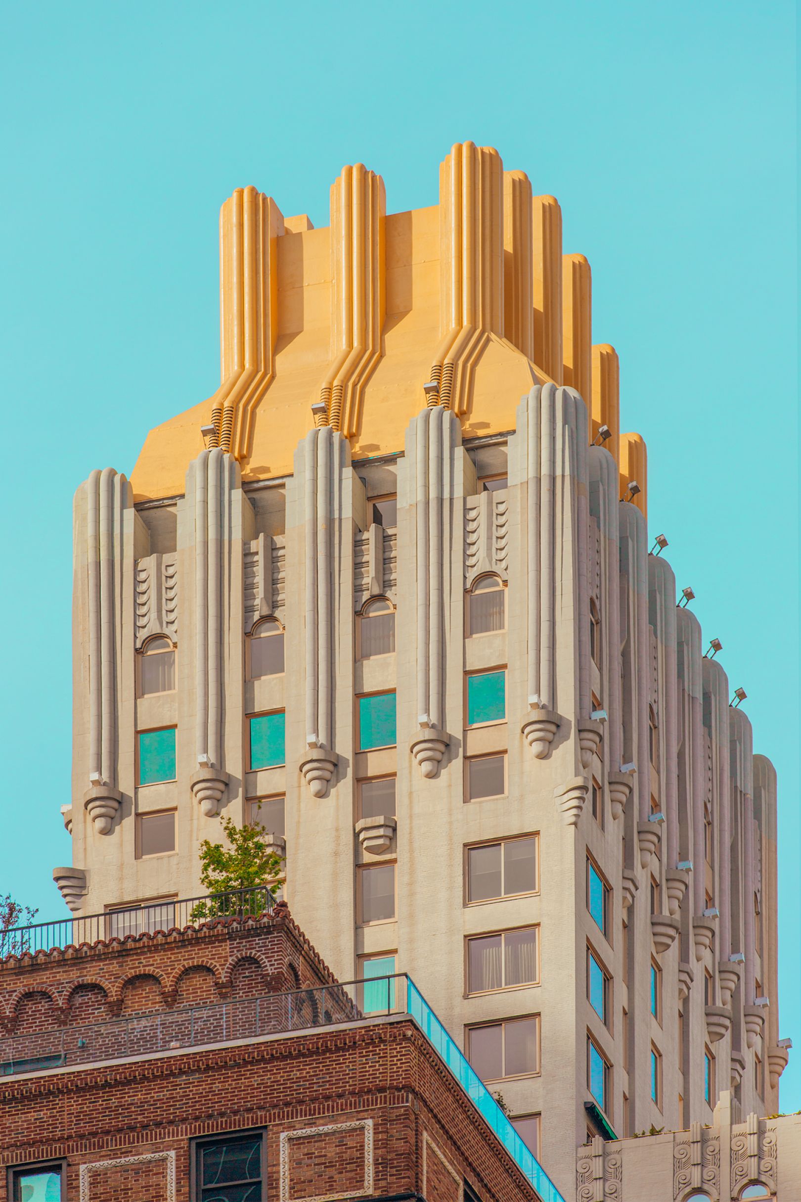 Chroma: photographs of cities by Ben Thomas bursting with primary ...