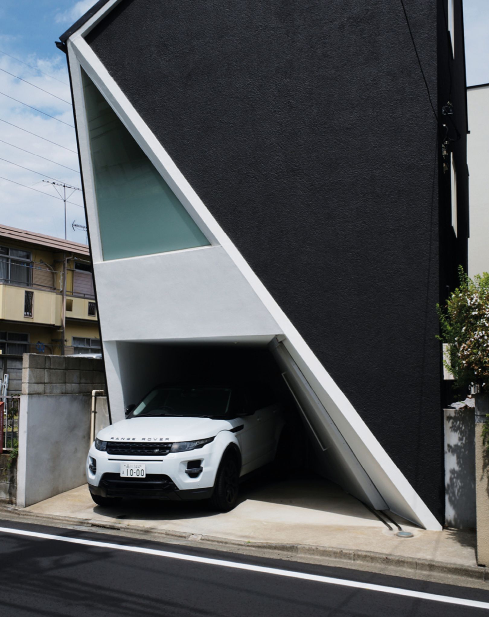 Finding colour co-ordinations in Tokyo's parked cars with Alice ...