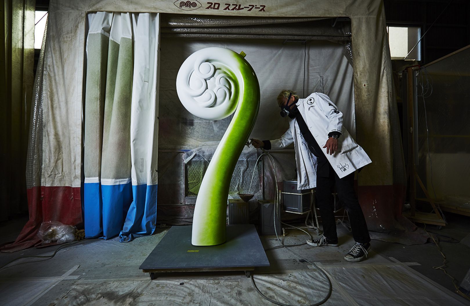 Rockstar turned artist Azuma Makoto and his giant botanical hybrid ...