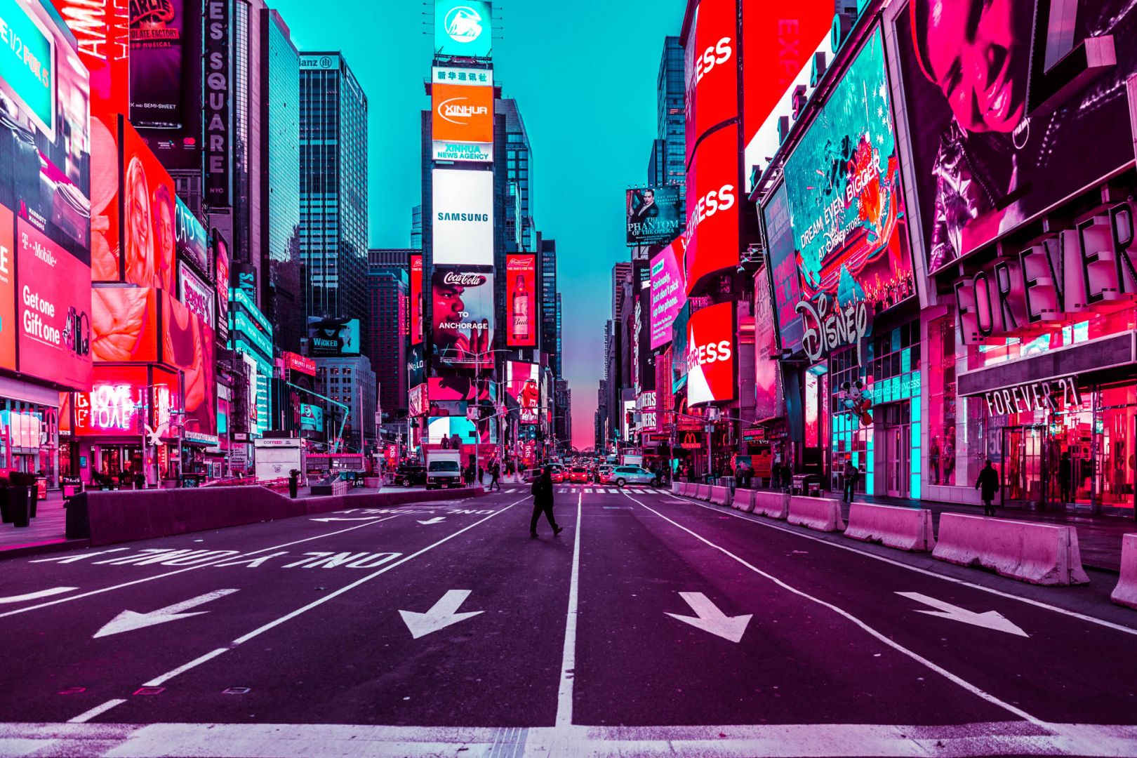 New York Glow: satisfying neon photography series of the Big Apple at ...