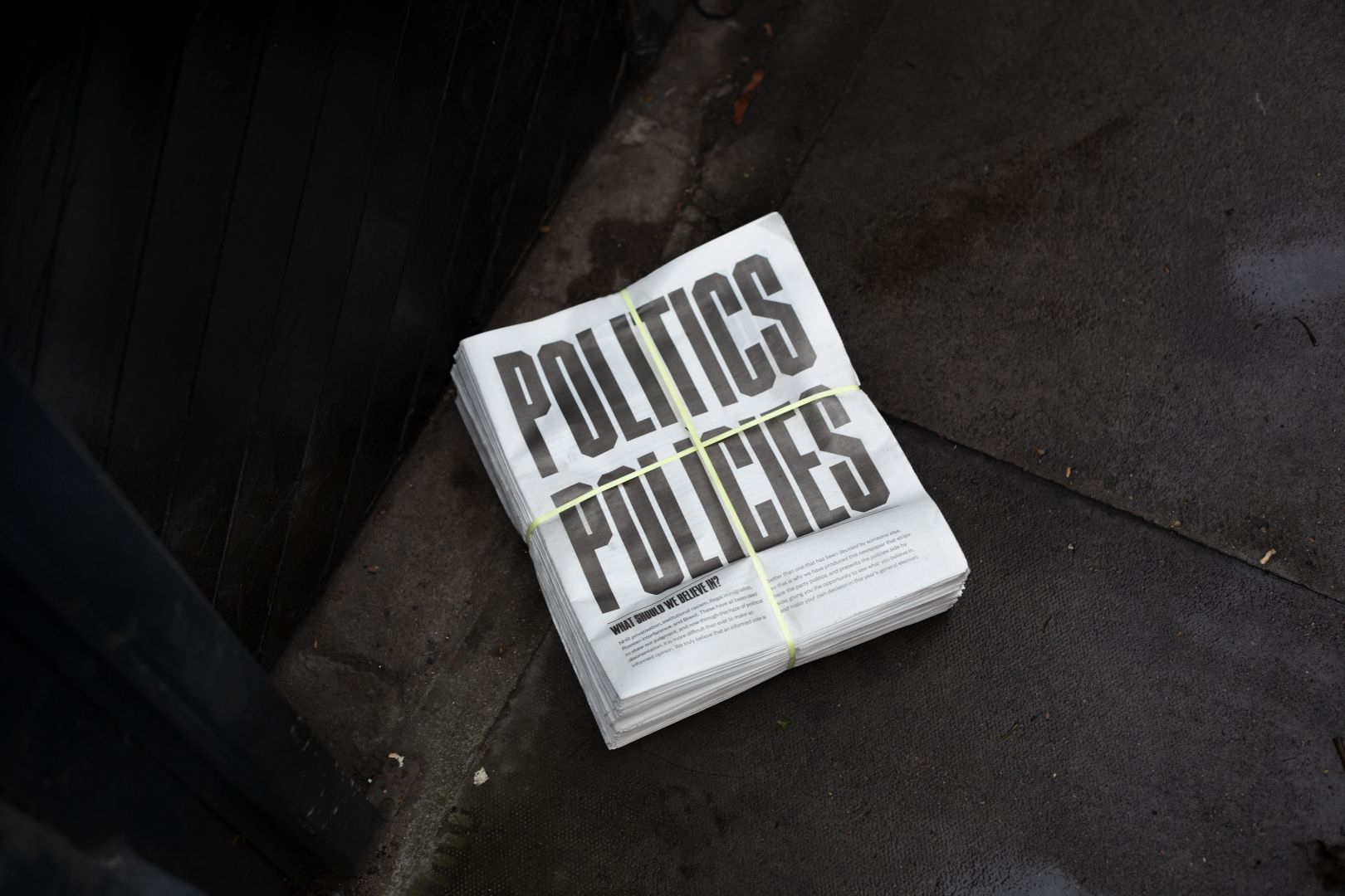 Two designers create a 'non-biased newspaper' to compare the policies ...