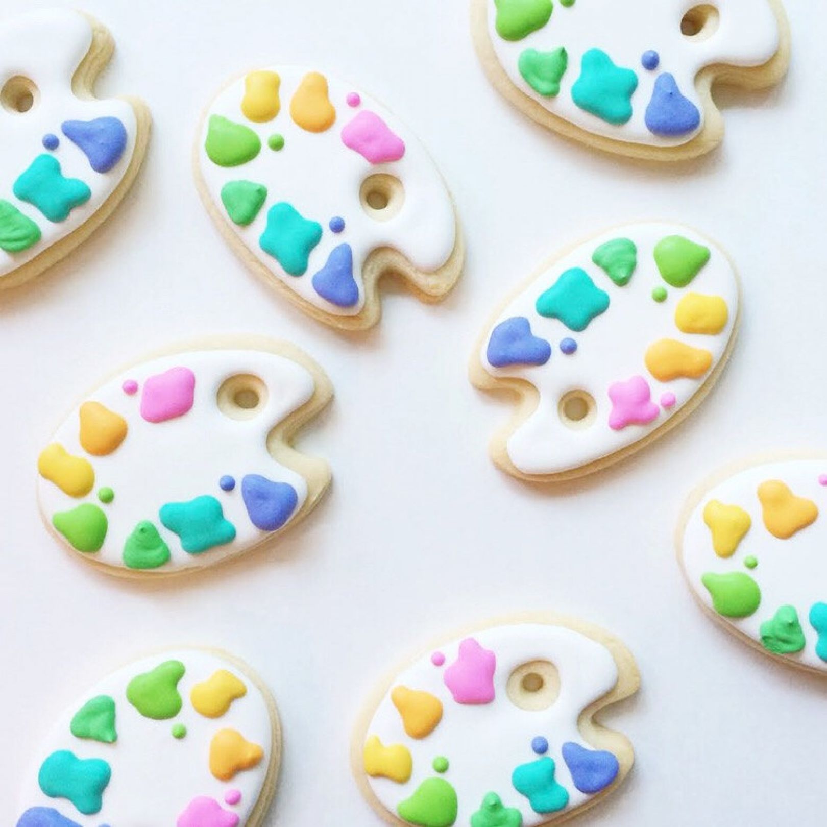 Graphic designer uses her own design skills to craft colourful sugar ...