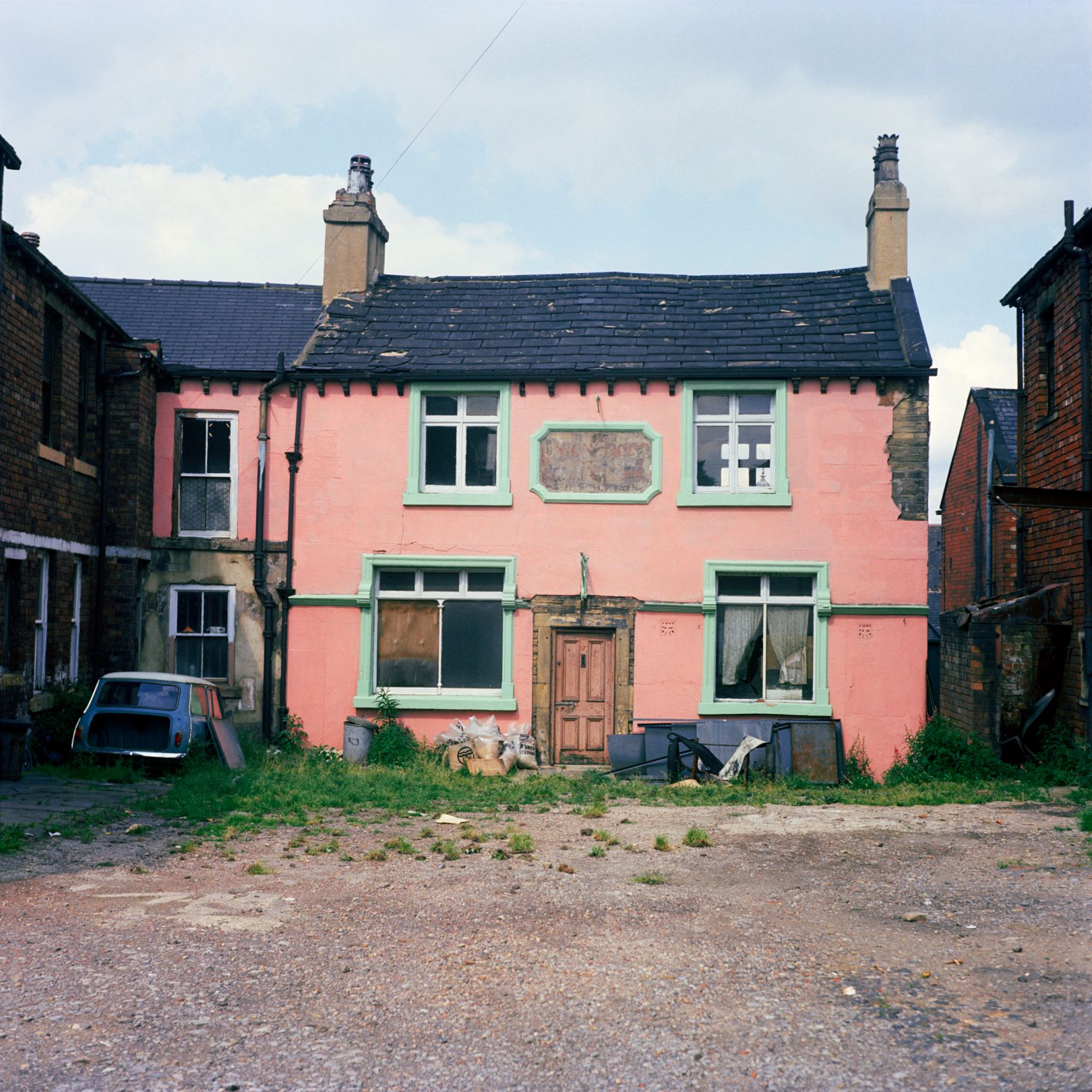Photographs by Peter Mitchell that show the 'brisk' transformation of ...