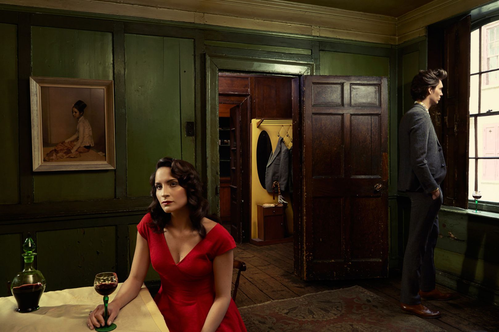 Gillian Hyland's supernatural, evocative images that encapsulate drama ...