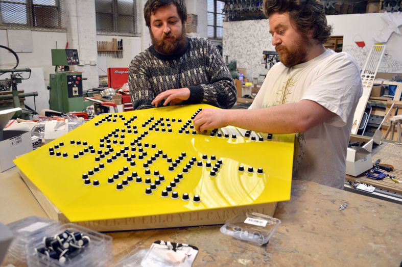An epic 'thread' artwork made from thousands of metres of yarn shows ...