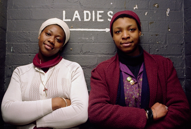 Visible Girls: Double portraits from 1981 that explore London women in ...