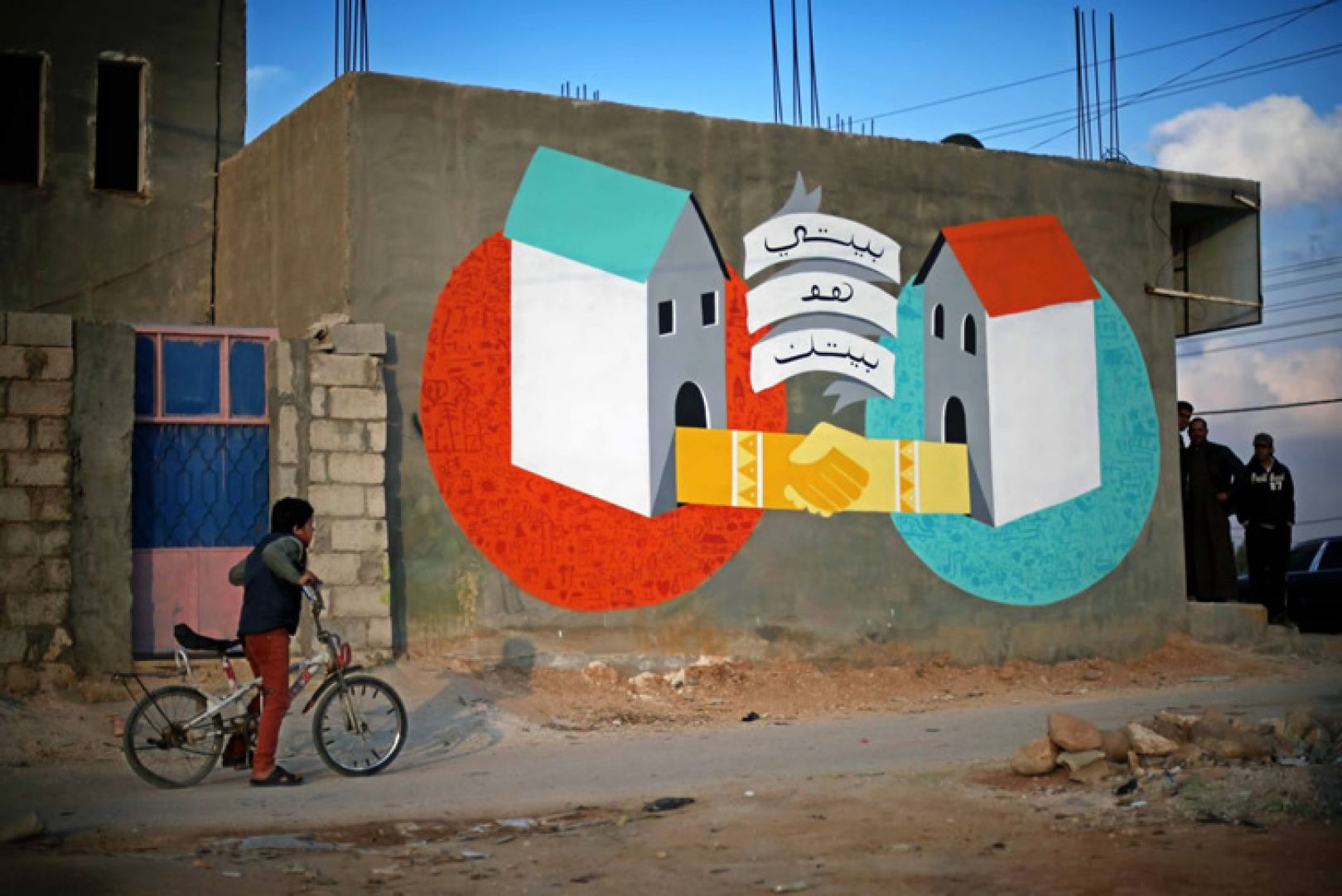 A street art project paints a brighter future for Syrian refugee camps ...