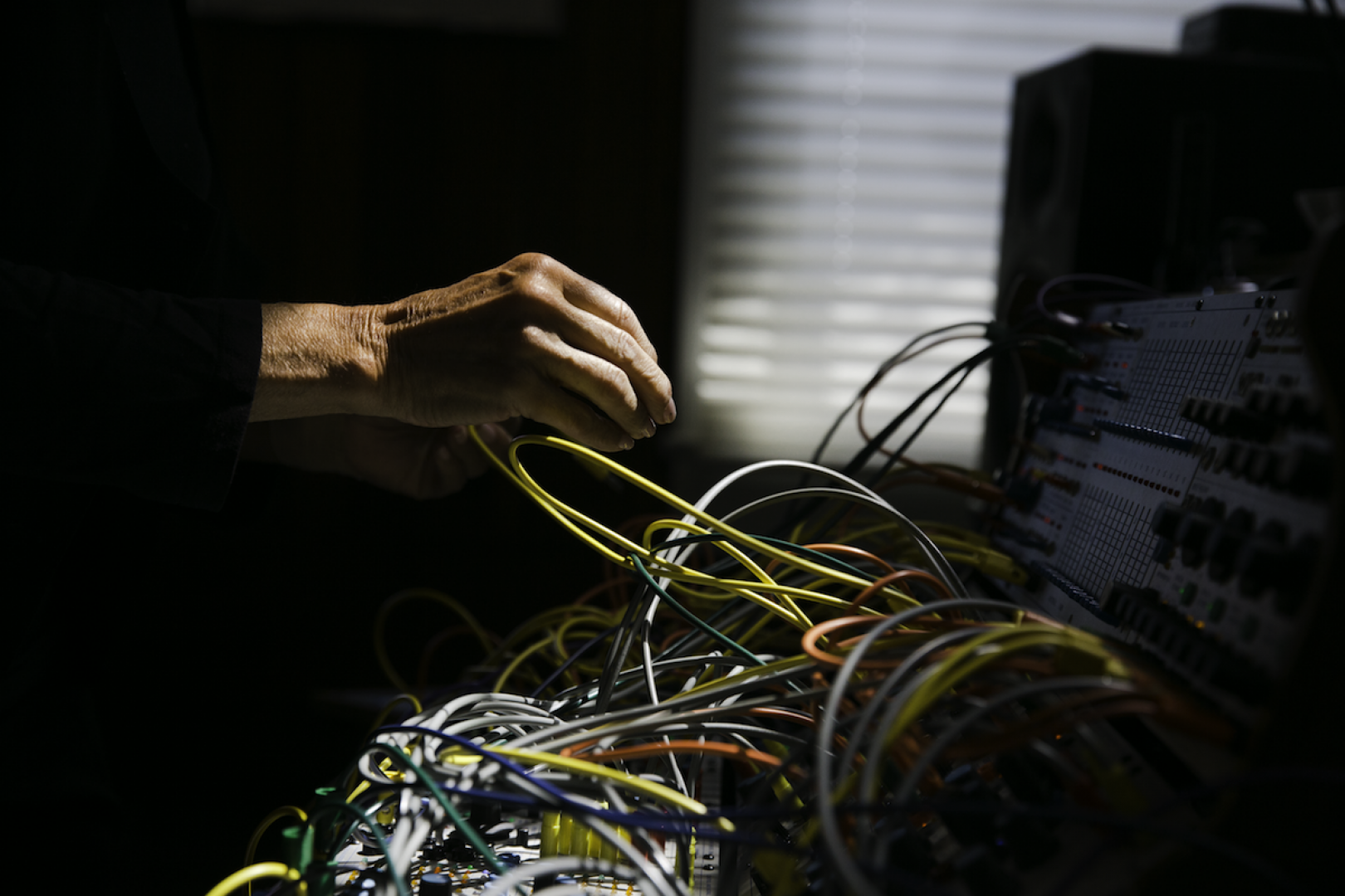 Daniel Topete's shots of self-recording artists show how creativity ...