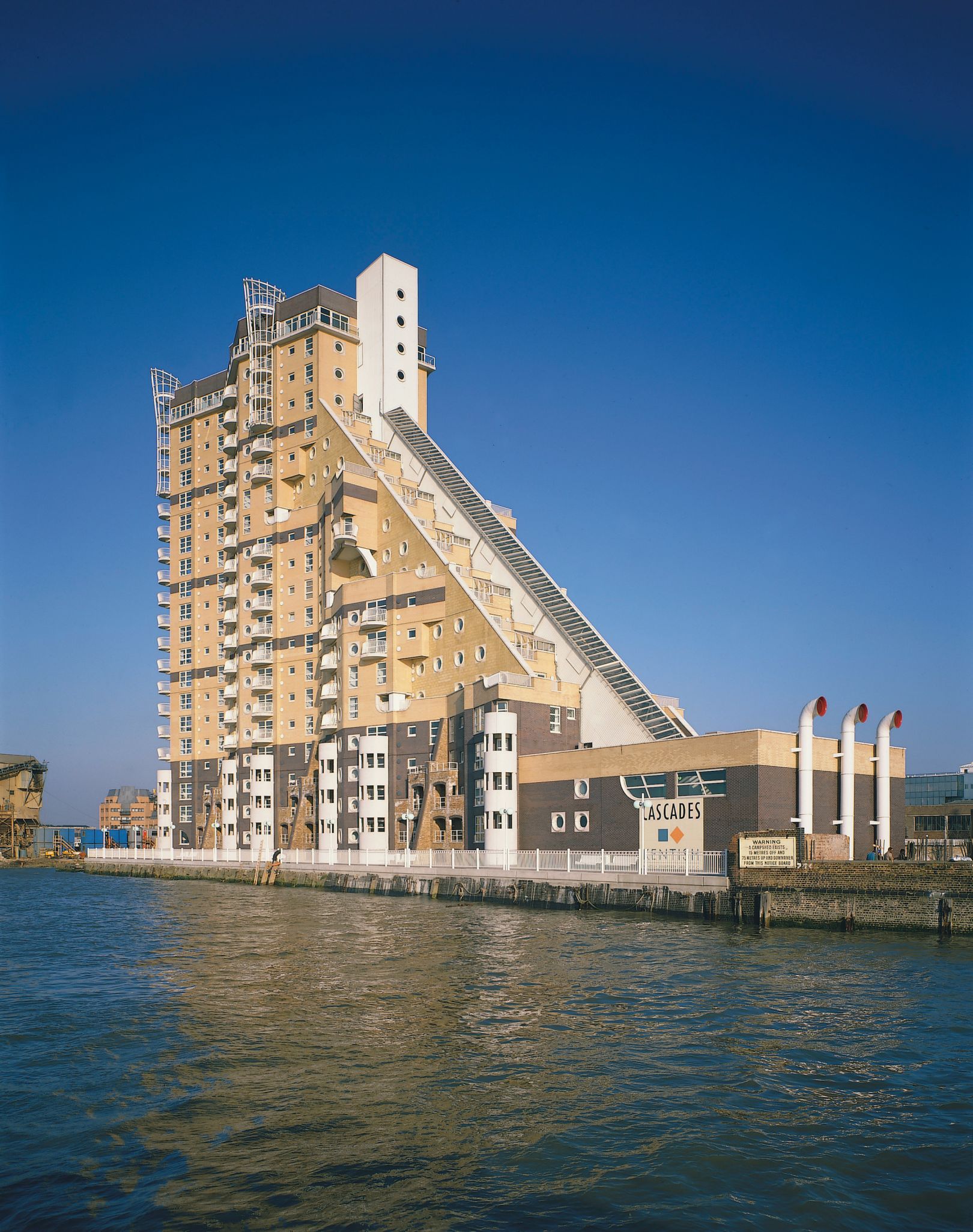 The Return of the Past: New show explores Postmodernism in British ...