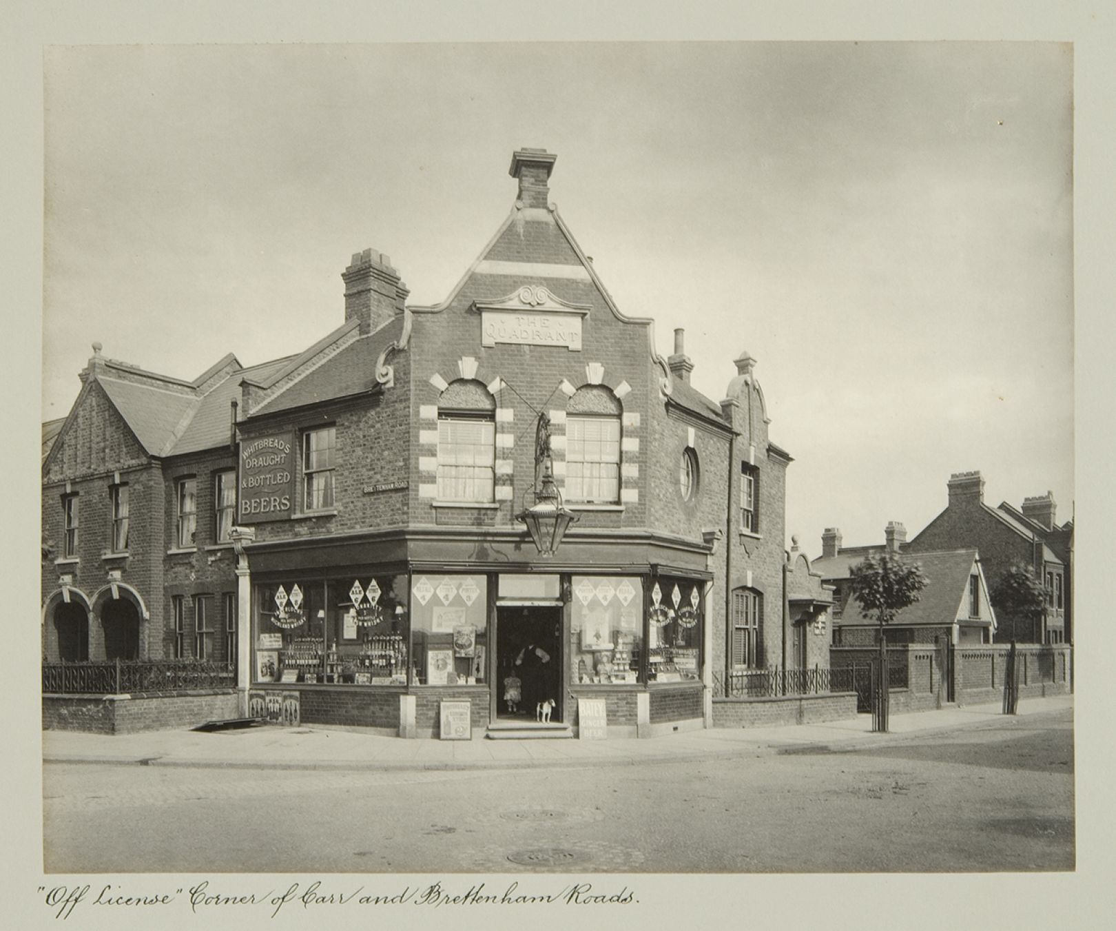 Newly uncovered photographs show London's disappearing working class ...